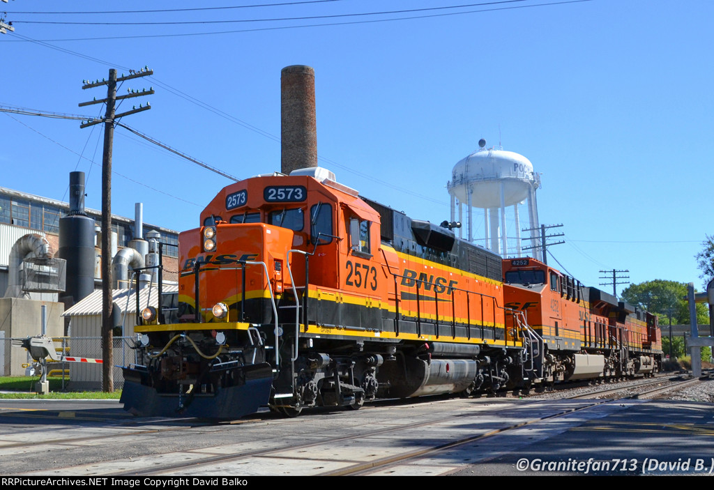 BNSF 2573